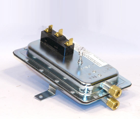 PRESSURE SWITCH .3"wc SEALED For Cleveland Controls Part# AFS-298-391 ...